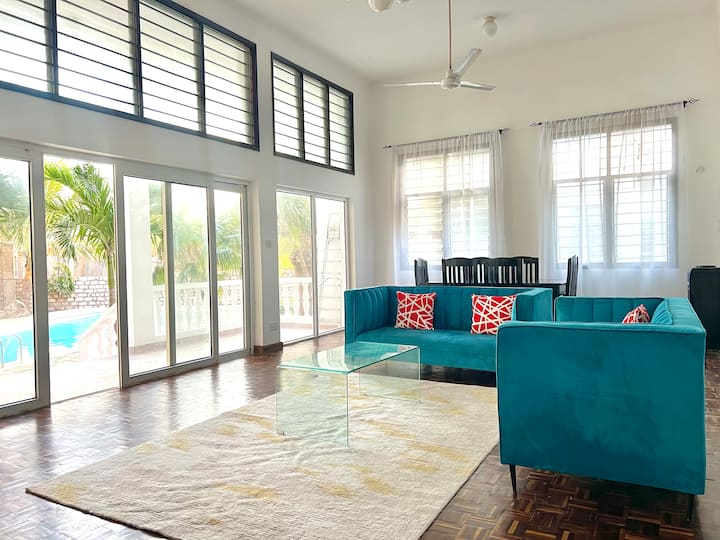 Nyali Getaway | 4br Villa W/ Pool & Near Beach - Kenya