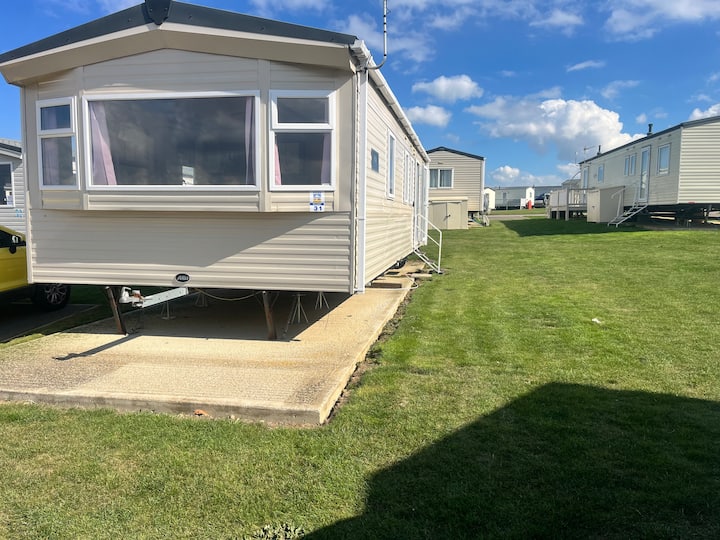 The Golden Hour Bliss - Isle of Sheppey