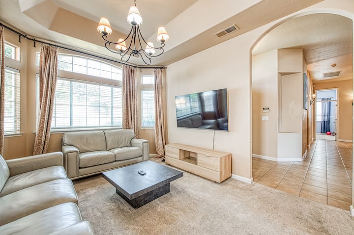 Home In Nw Fresno - Fresno, CA