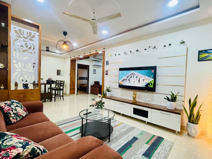 Luxurious Modern 3bhk Apartment In Nanakramguda. - Hyderabad