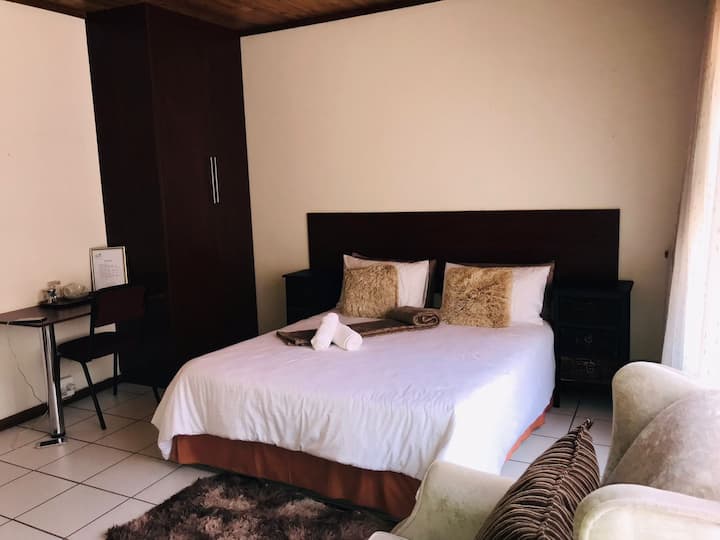 The Cozy Escape. - Vanderbijlpark