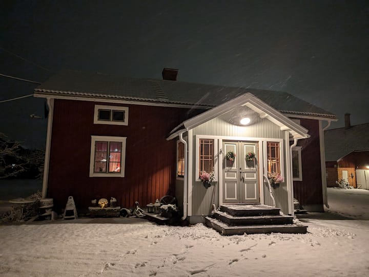 Stuga/ Gårdshus/romme - Borlänge