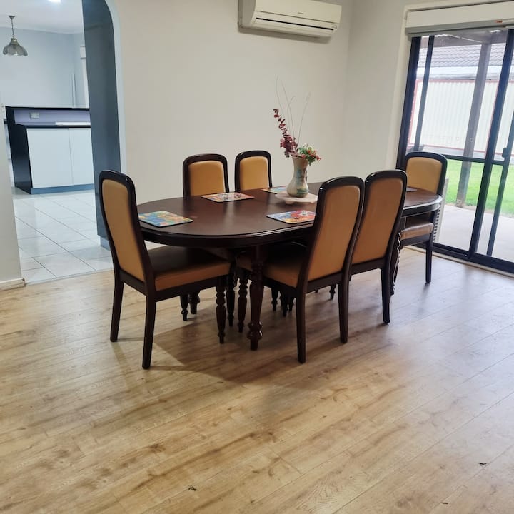 Relaxed Family/friend Getaway In Hoppers Crossing - Werribee