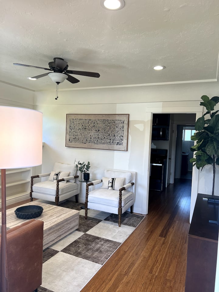 Loma Linda Univ Bungalow #2 - Loma Linda, CA