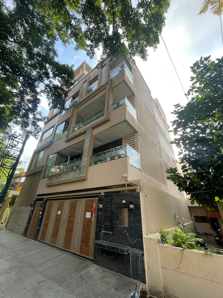 3 Bhk 3 Baths Luxury No Party Residential 3rd Flr - Bangalore