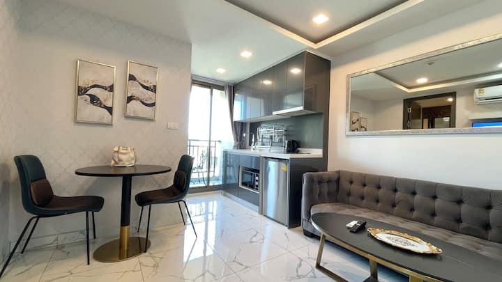 Acs08市区温馨住宅，安静，家具家电齐，拎包入住，欢迎你们 - Pattaya