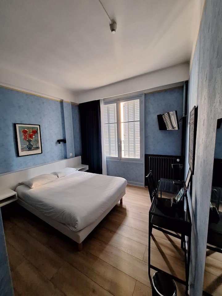 Hôtel Trianon-centre Ville- Proche Gare-commerce - Vichy