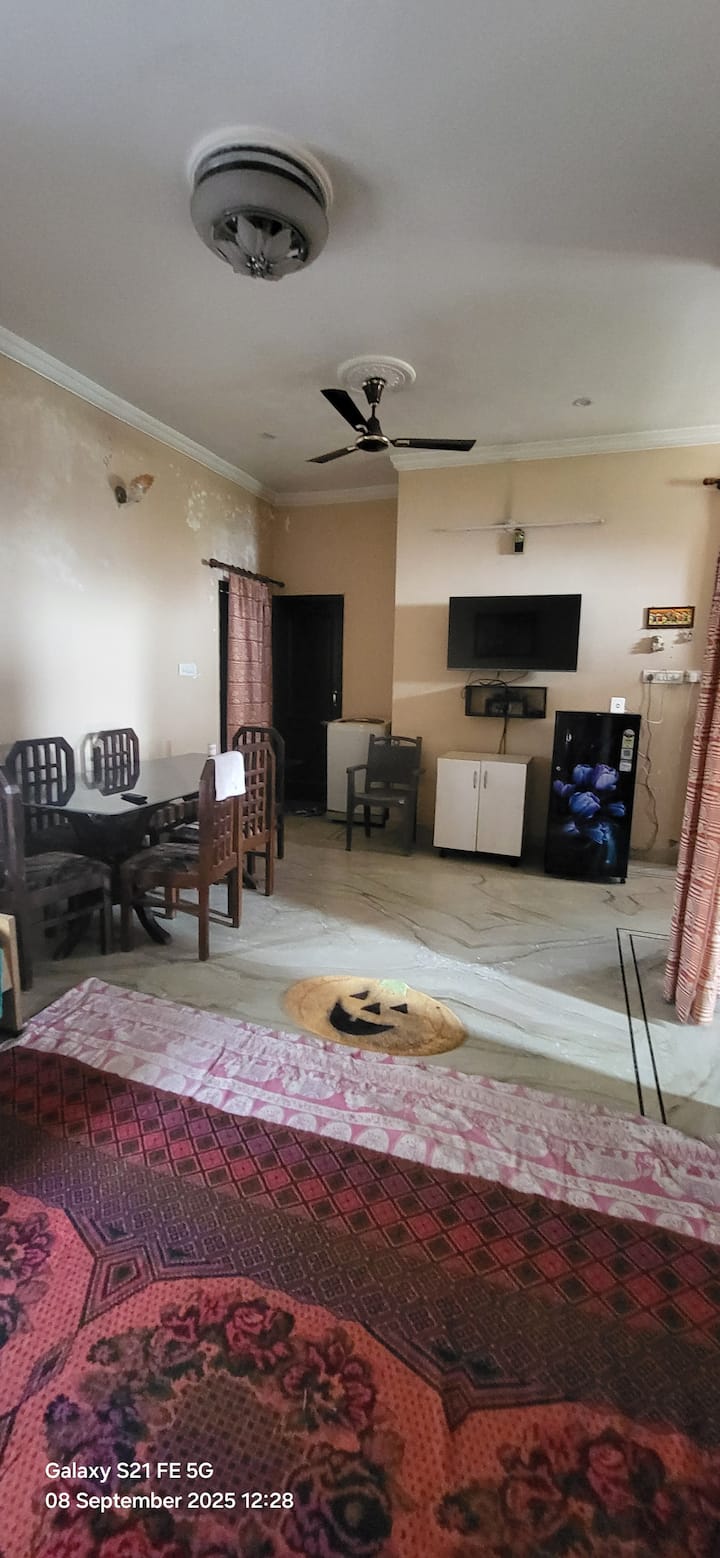 Independent Floor
All Amenities - Jammu