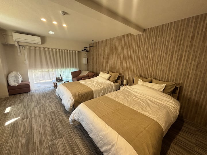 Okinawa/onna Village/near Restaurants And Beaches - Okinawa