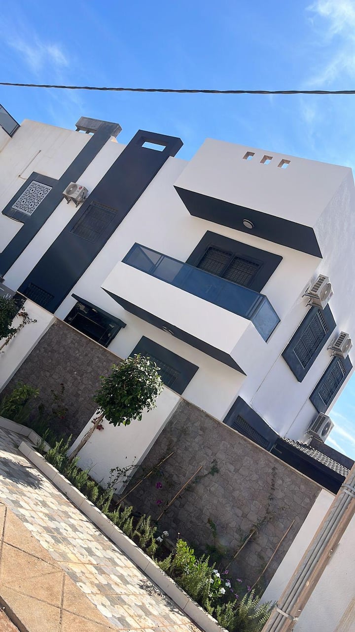 Villa Avec Piscine Au Calme - Saidia