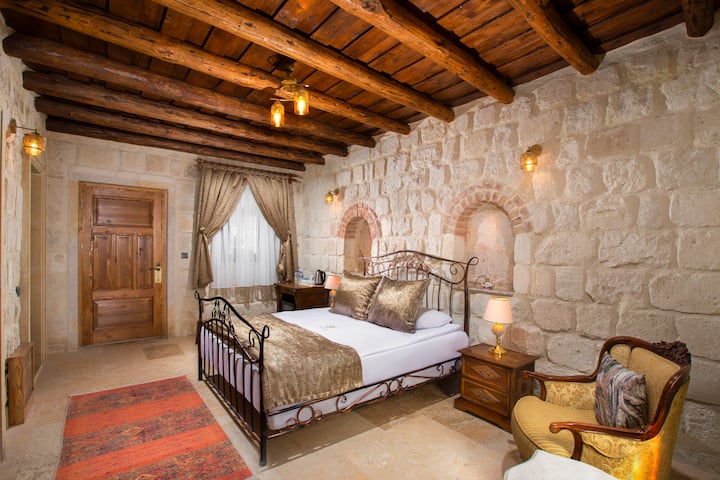 Dionysos Cave Cappadocia Hotel - Ürgüp