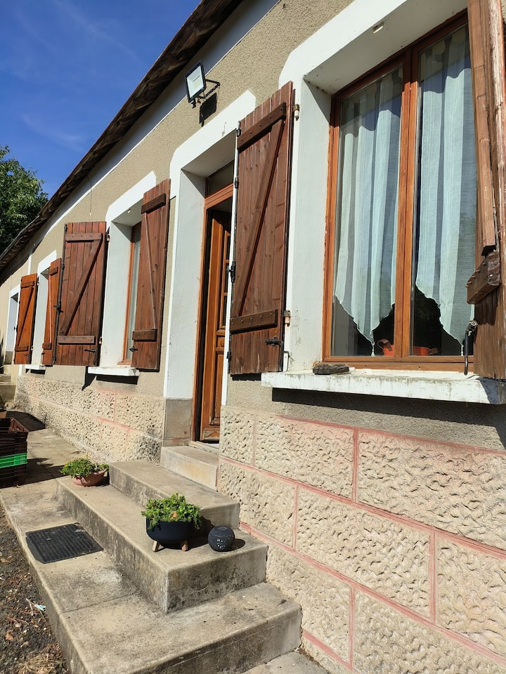 Maison De Campagne Dans Son Jus - Lhomme