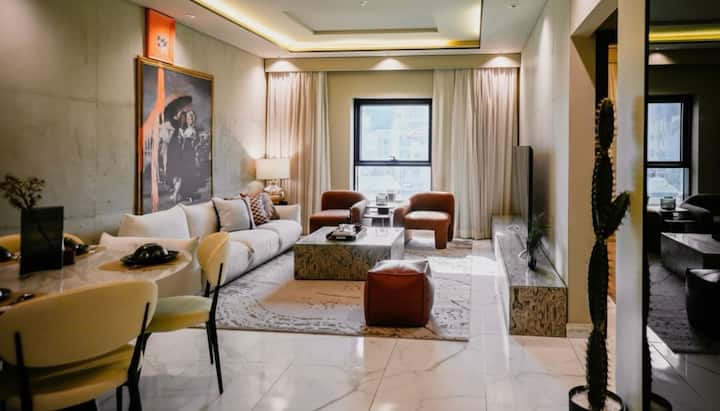 Luxury 2-bedroom Apartment | Prime Location - Jeddah