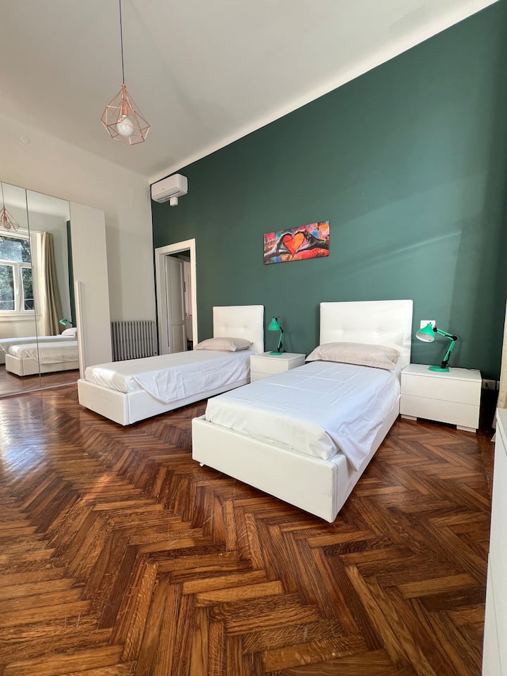 “Dimora Italia” Grande Appartamento - Busto Arsizio