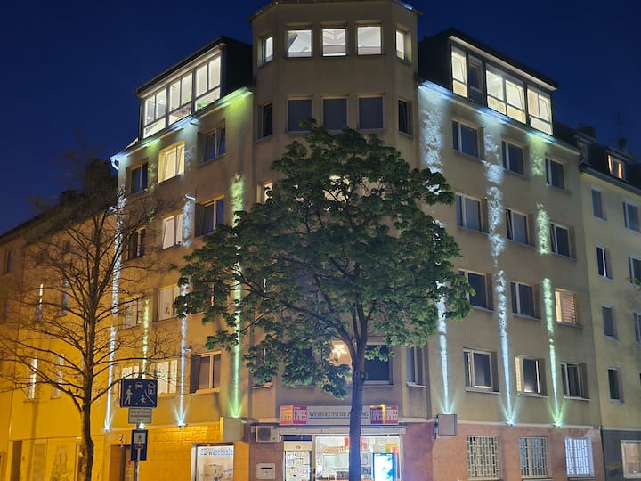 Gemütliches Modernes Appartement, Zentral - Düsseldorf
