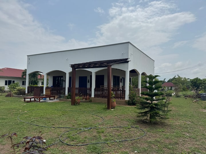 Blue Heron, A Seaside Sanctuary On Elmina’s Coast. - Ghana