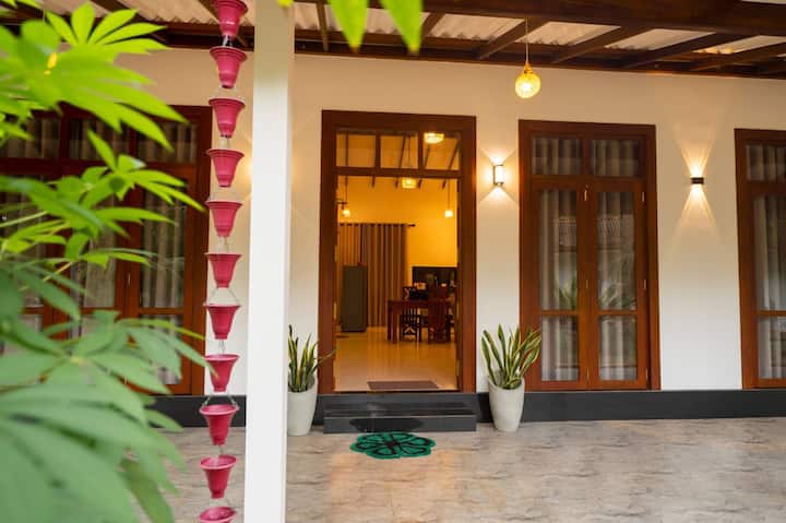 Peaceful Coastal Hideaway 
“Abhimani Villa” - Sri Lanka