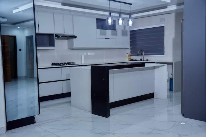 16 On Eden - Zimbabwe