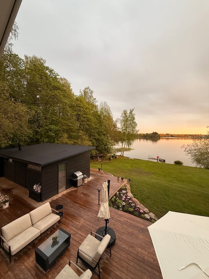 Villa Isla - Moderni Saunamökki Tuusulanjärvellä - Järvenpää