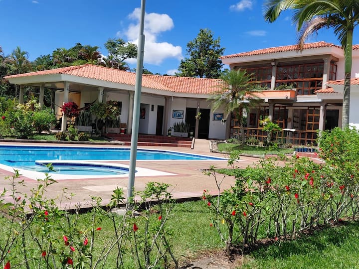 Finca Villa Tara - La Tebaida