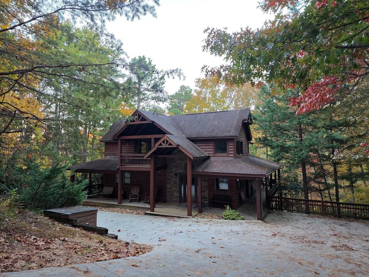 Familee Rosenhütte 
4br, Hottub, Dogfriendly, Golf - Helen, GA