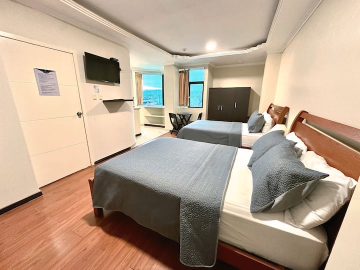Suite Familiar Equipada Frente Al Aeropuerto. - Guayaquil