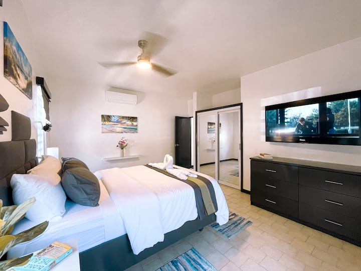 Deany's Uptop Luxury Suite 2 - Anguilla