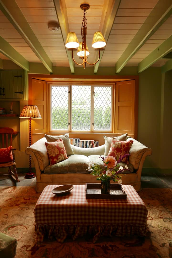 Cottage Orné: Ploughman's - Polperro