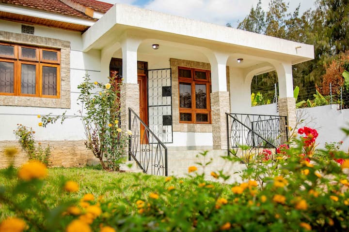 3br Family Home With Garden In Njiro | Kyada Stays - Tanzania