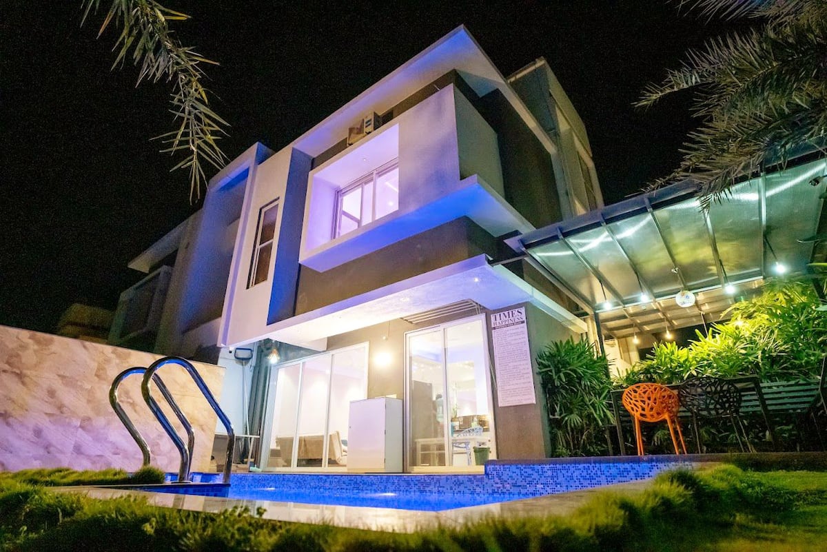 Pavana Lake Villa Holiday Rentals - Pune, India | Airbnb