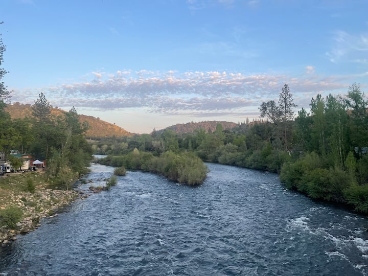 Cozy Home On The American River - American River Resort, Coloma