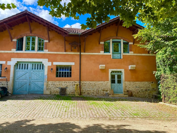 Charming Studio Among The Vineyards Of Beaujolais - Belleville, France
