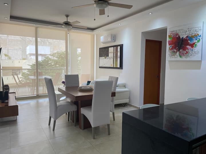 Central Luxury Apartment Menesse 25.26 - Playa del Carmen