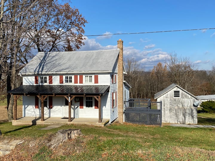 3 Br, 1 Ba, Cozy Country Farmhouse W/meadow
View - Tuscarora State Forest, Blain