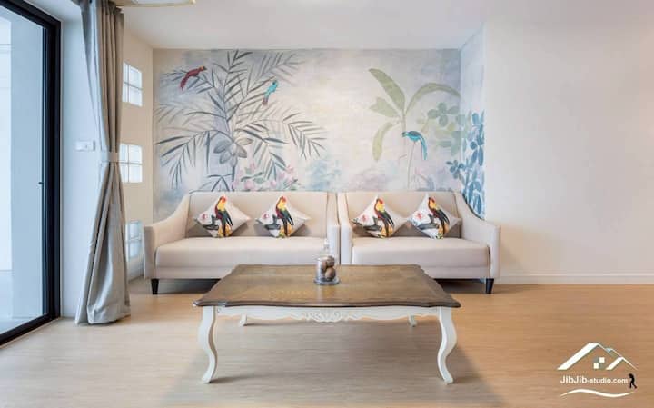 Delightful Townhouse In The Heart Of  Sukhumvit - バンコク