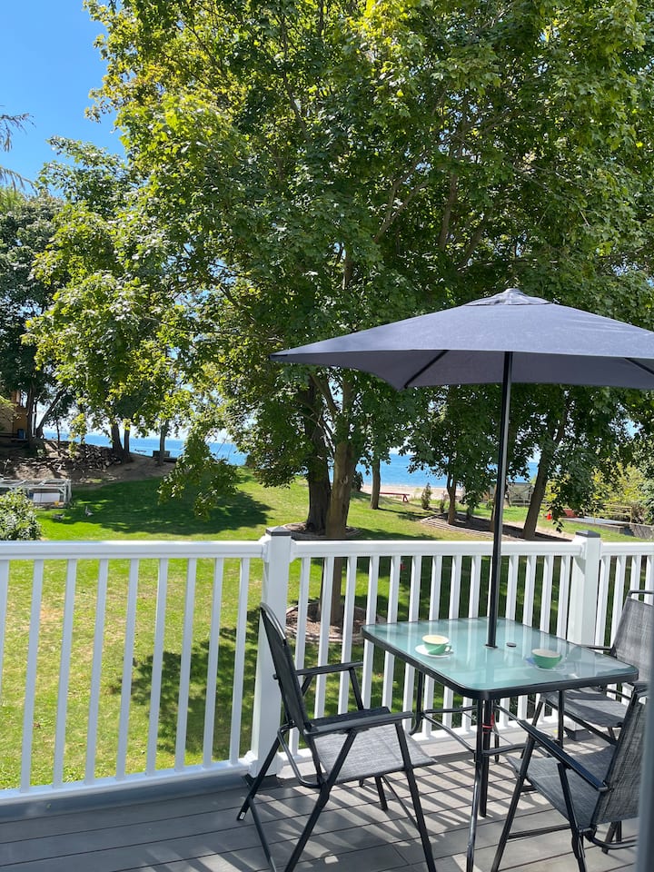 Serenity On The Lake - Port Colborne