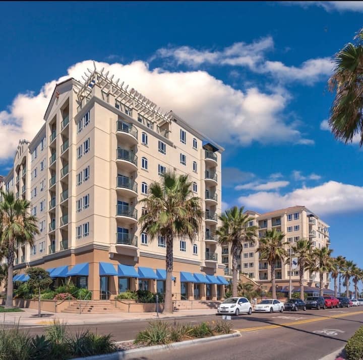Spacious 1 Br@ Oceanside Pier Resort - Oceanside, CA