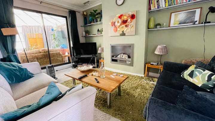Spacious Colourful - Home From Home Near Cathedral - Lincoln