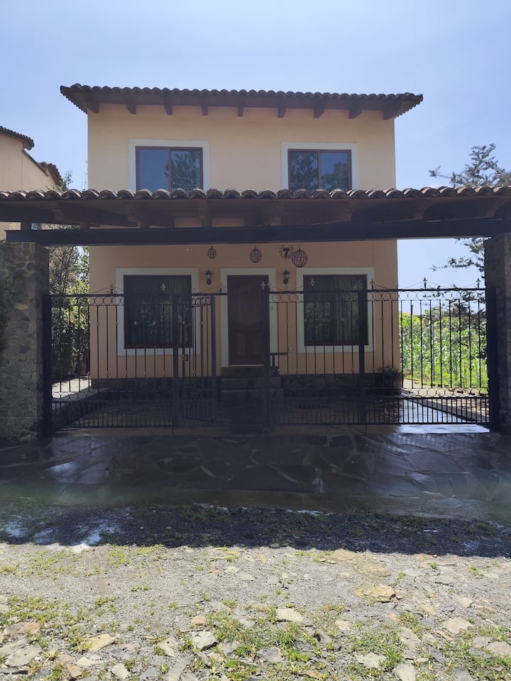 Casa Para 4 En Tapalpa, Excelente Ubicación - Tapalpa