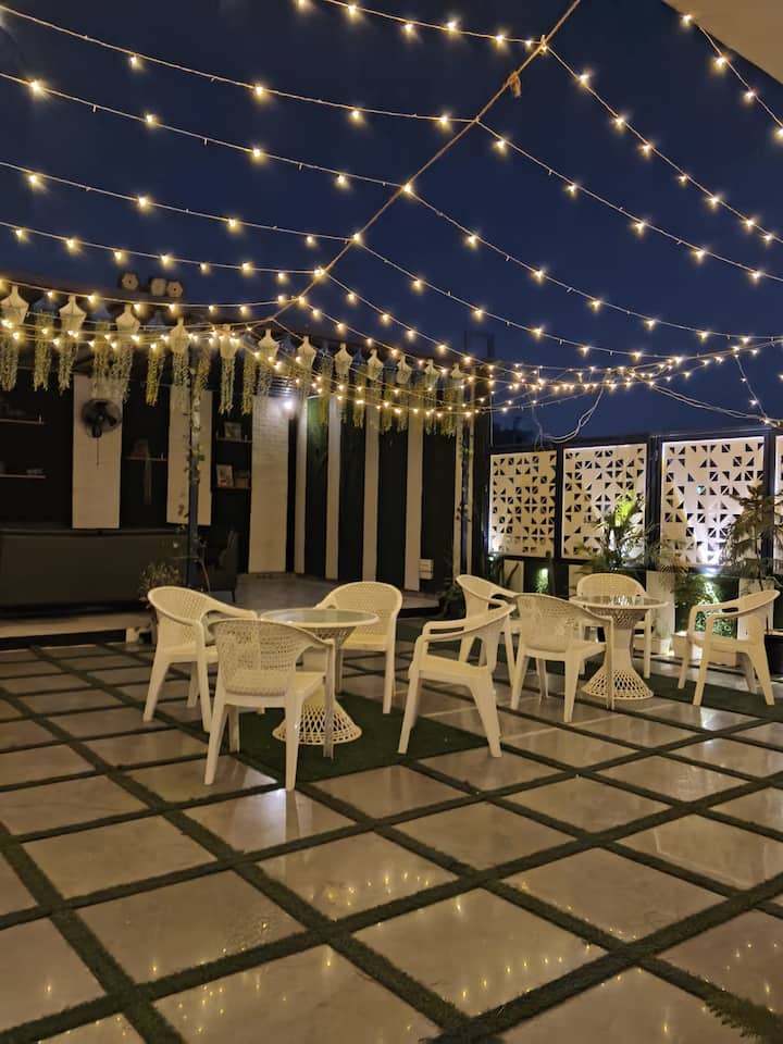 Rooftop Pool Party | 3bhk | Birthday & House Party - Faridabad