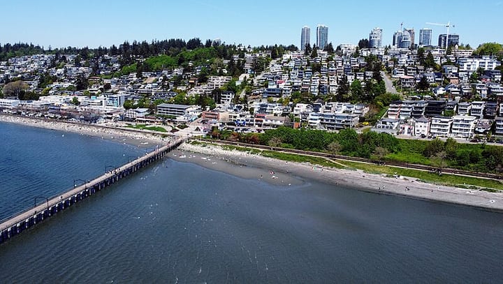 Spacious Private 1br Suite | White Rock - White Rock