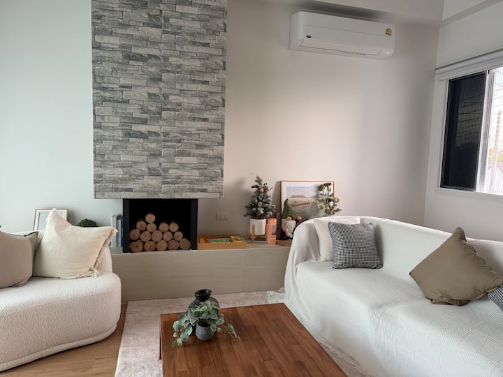 Mountain Breeze Pool Villa - Kaeng Khoi