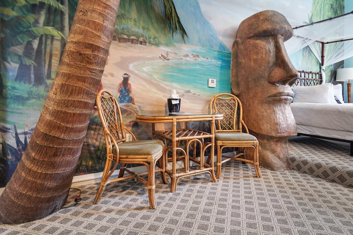 The Tahitian Suite (303) - Kansas City, KS