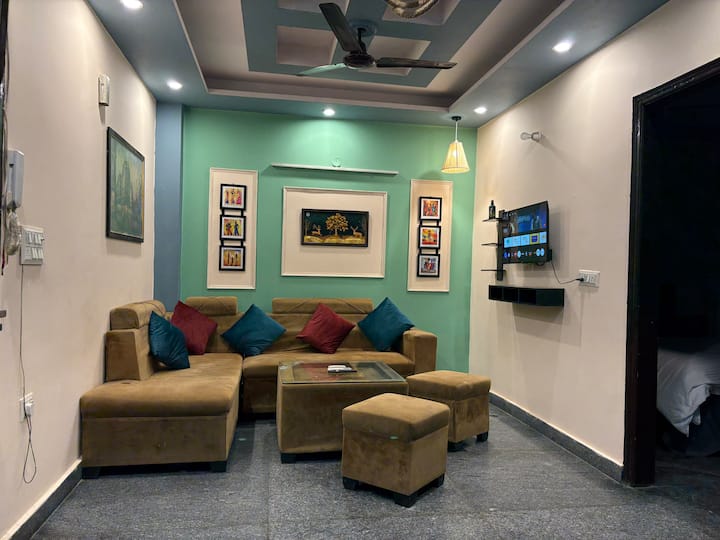 2bhk Near Yashoobhoomi And Delhi Airport - Delhi
