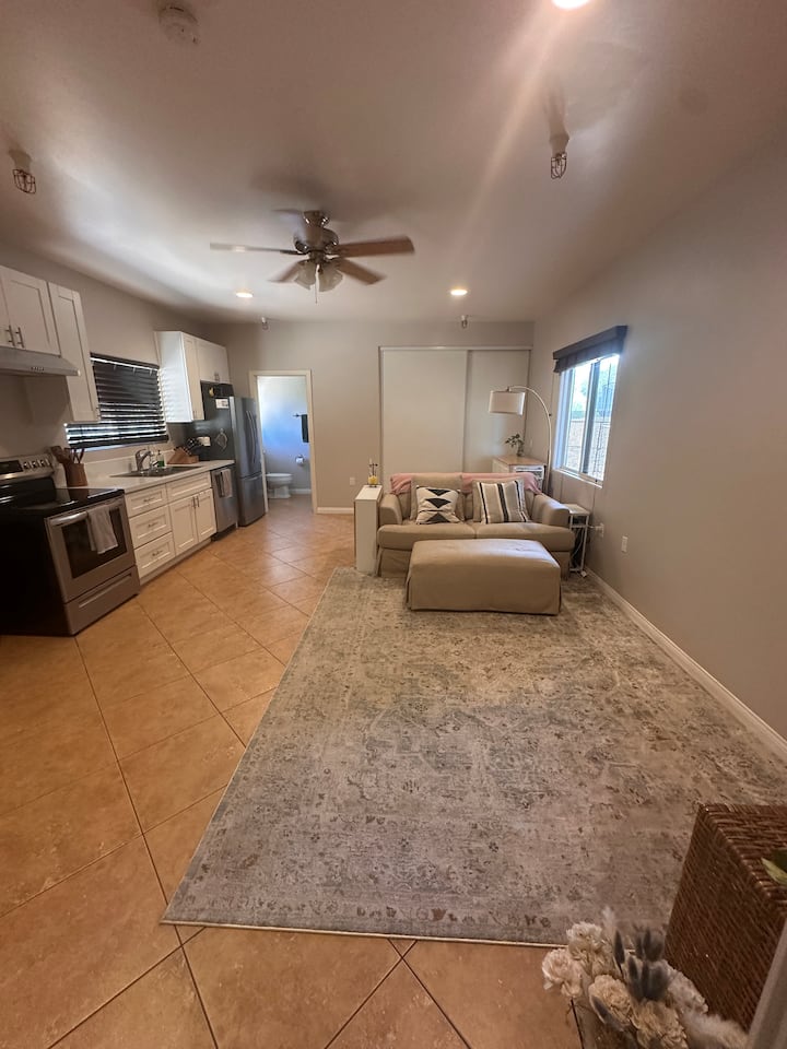 Spacious, Peaceful Canyon Bungalow! - Escondido, CA