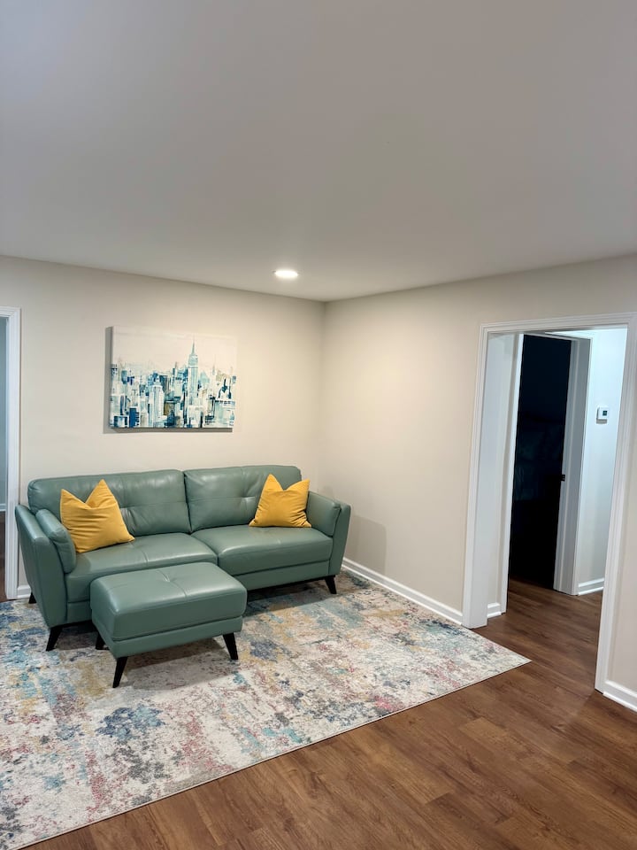 Nalida's Retreat Cozy 3 Bedroom W/ Modern Comforts - Talladega, AL