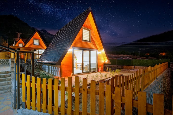 Doğa Nefesi Bungalov Ve Taş Evleri - Denizli