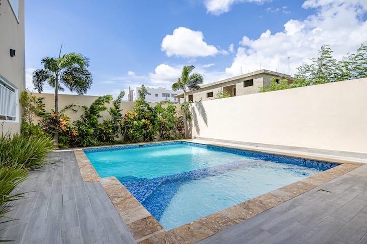 Tu Rincón Caribeño Con Piscina Y Palmeras - La Romana