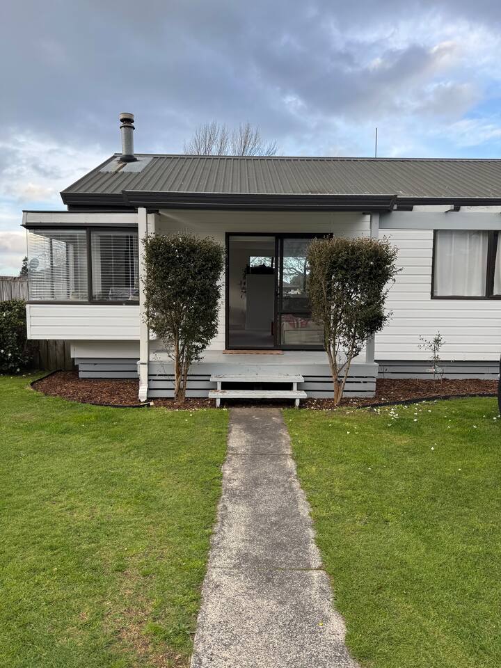 Coastal Getaway - Papamoa