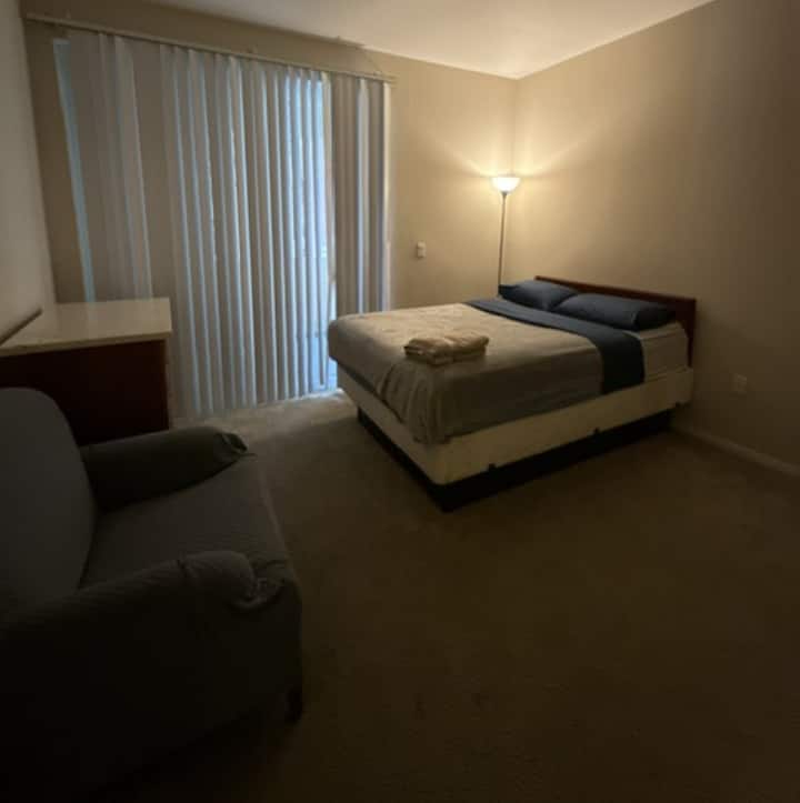 Large 2b2b Close To Disney - Orange, CA